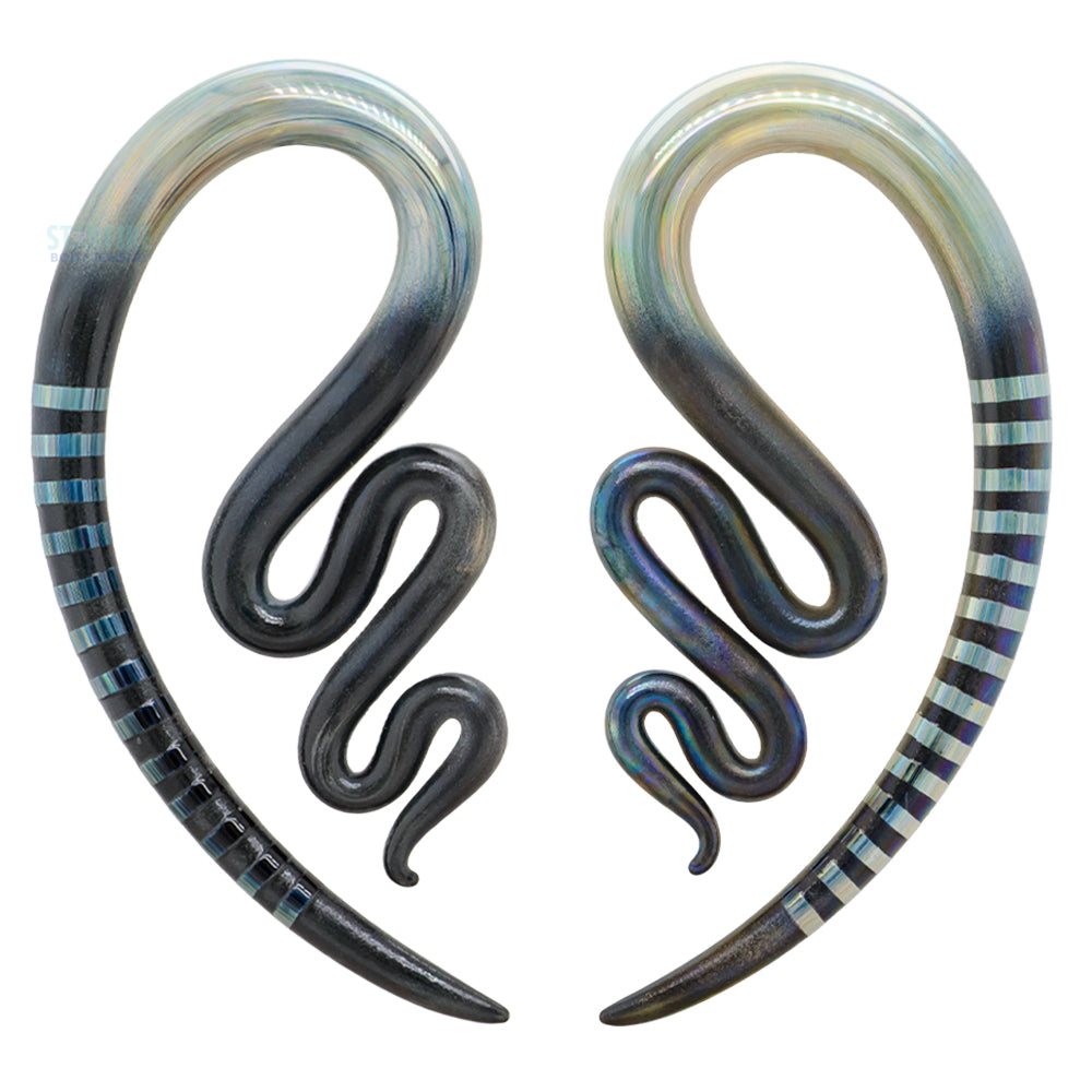 Glassheart Studio Glass River Talons - Textured Green Pearl – Starfire ...